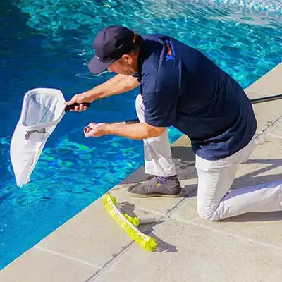How to Start a Pool Cleaning Business | Bella FSM